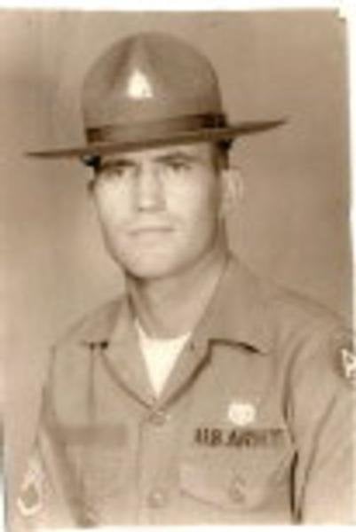 THE WALL OF FACES - Vietnam Veterans Memorial Fund