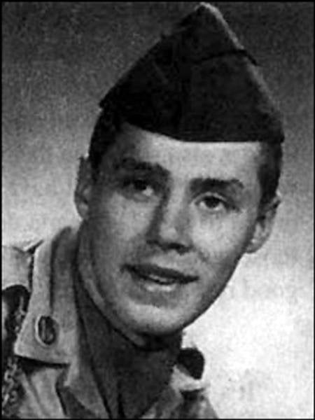 THE WALL OF FACES - Vietnam Veterans Memorial Fund