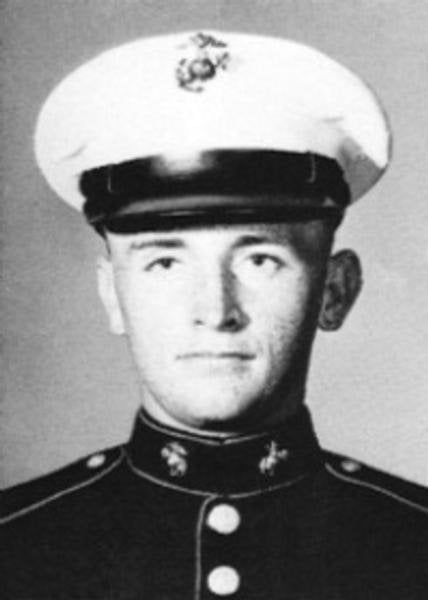 THE WALL OF FACES - Vietnam Veterans Memorial Fund