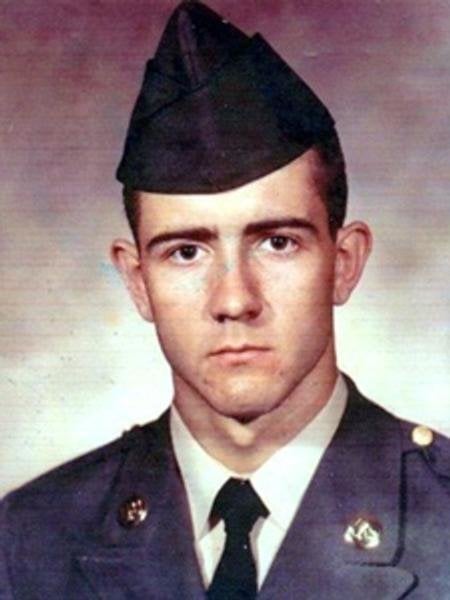 THE WALL OF FACES - Vietnam Veterans Memorial Fund