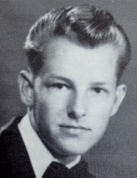 THE WALL OF FACES - Vietnam Veterans Memorial Fund