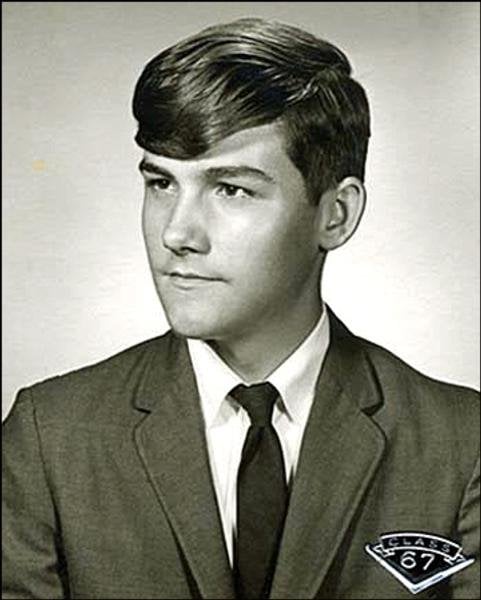 THE WALL OF FACES - Vietnam Veterans Memorial Fund