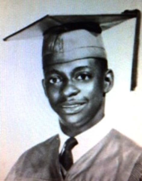 THE WALL OF FACES - Vietnam Veterans Memorial Fund