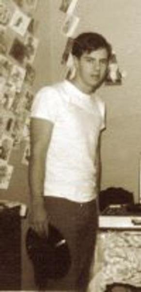 THE WALL OF FACES - Vietnam Veterans Memorial Fund