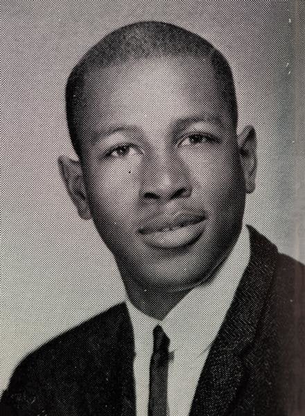 THE WALL OF FACES - Vietnam Veterans Memorial Fund