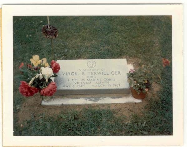 THE WALL OF FACES - Vietnam Veterans Memorial Fund