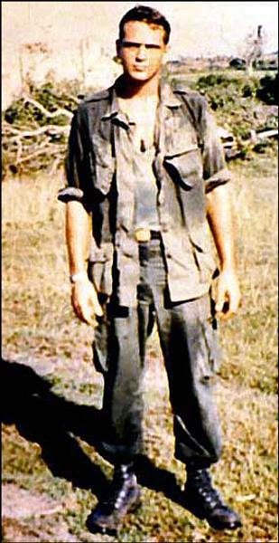 THE WALL OF FACES - Vietnam Veterans Memorial Fund