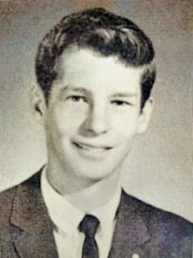 THE WALL OF FACES - Vietnam Veterans Memorial Fund