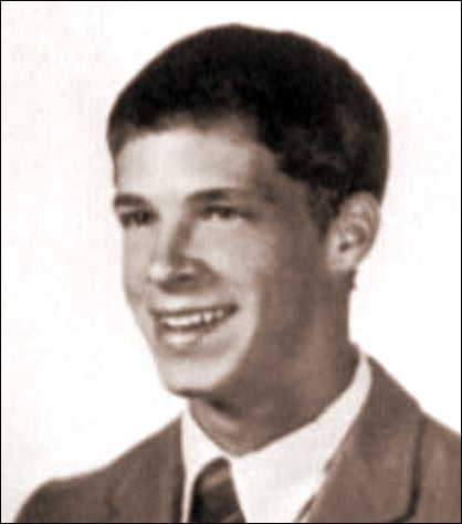 THE WALL OF FACES - Vietnam Veterans Memorial Fund