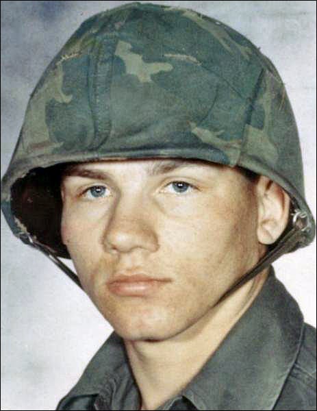 THE WALL OF FACES - Vietnam Veterans Memorial Fund