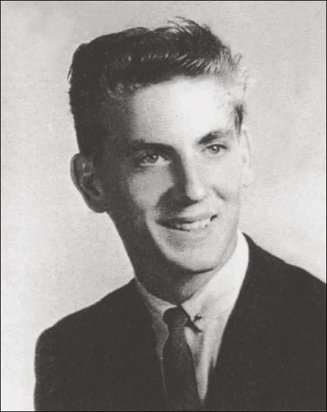 THE WALL OF FACES - Vietnam Veterans Memorial Fund