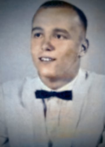 THE WALL OF FACES - Vietnam Veterans Memorial Fund