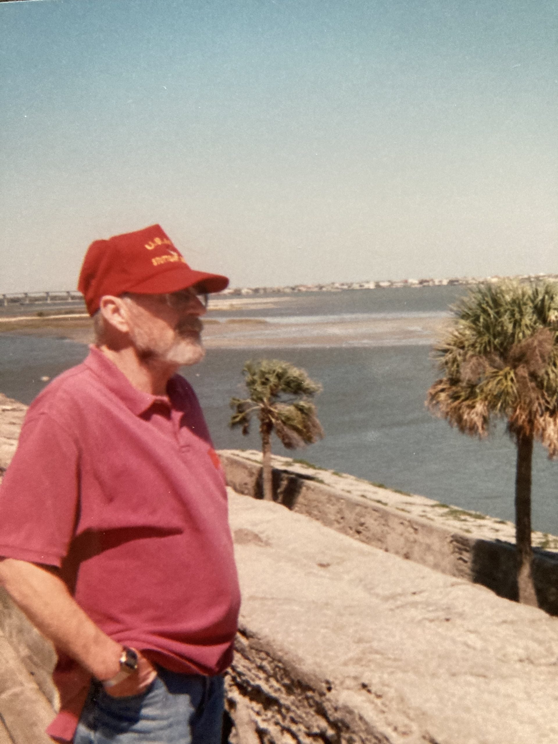 IN MEMORY HONOR ROLL - Vietnam Veterans Memorial Fund